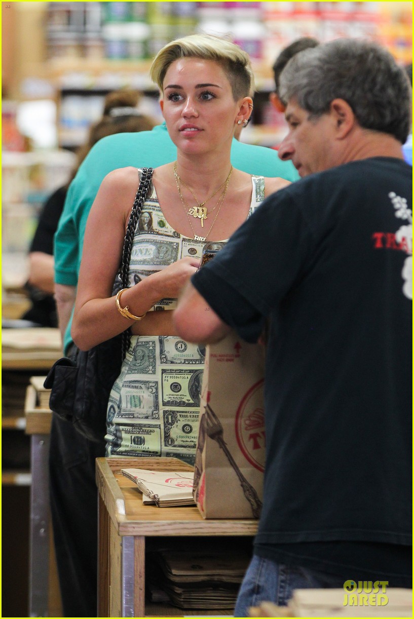 Miley Cyrus Bares Midriff with Money Dress!: Photo 2908640 | Miley ...