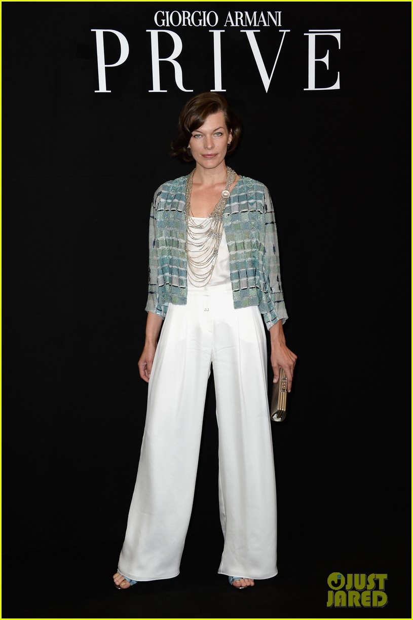 Milla Jovovich & Naomie Harris: Giorgio Armani Prive Show!: Photo ...