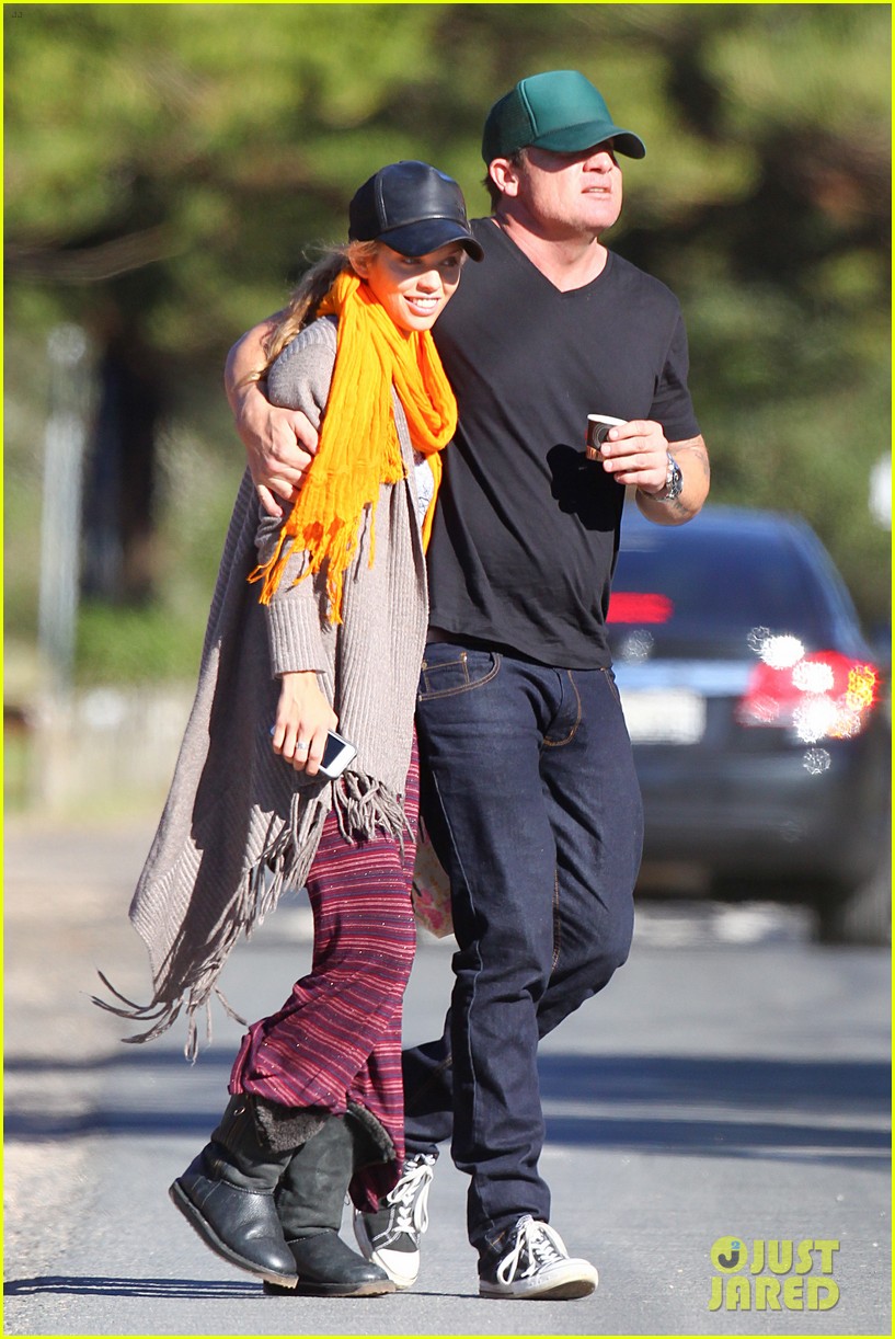 AnnaLynne McCord & Dominic Purcell: Luna Park Sydney Visit!: Photo ...