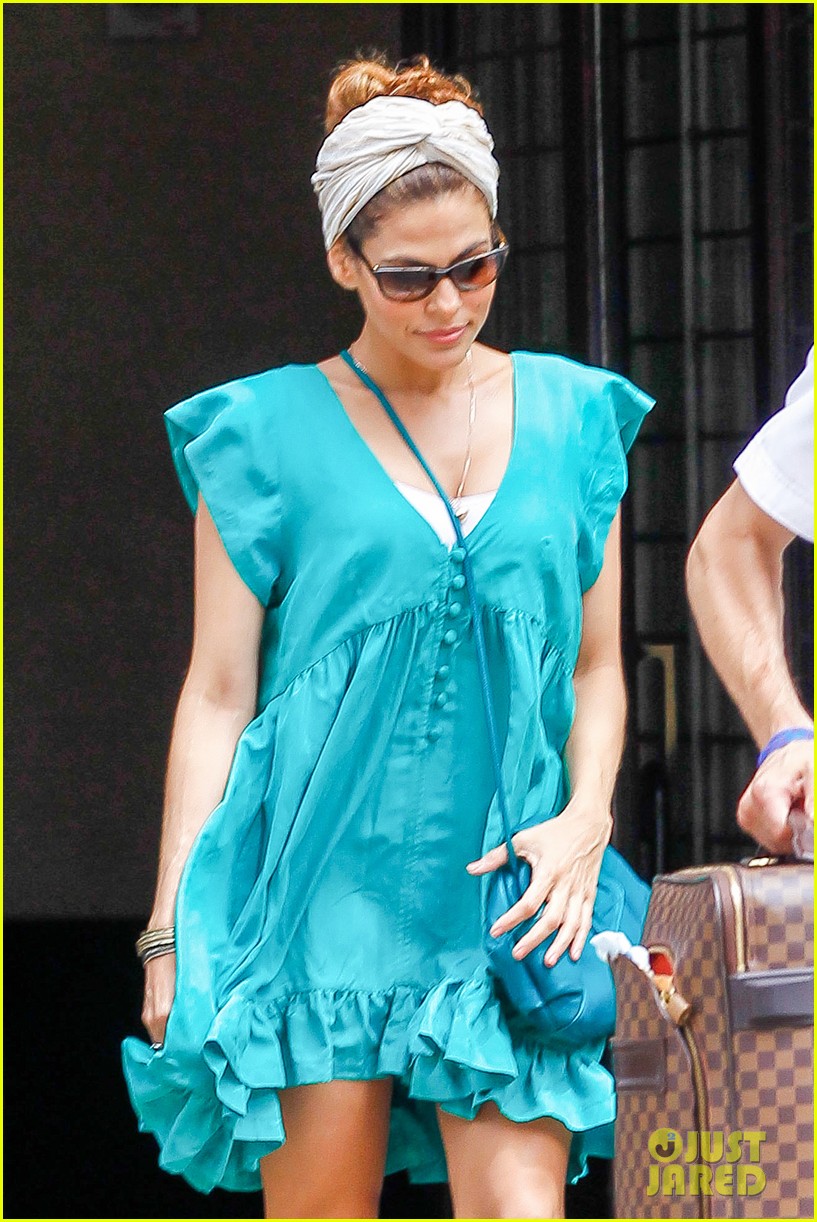 Eva Mendes: 'Place Beyond the Pines' Hits DVD August 6!: Photo 2908044 ...