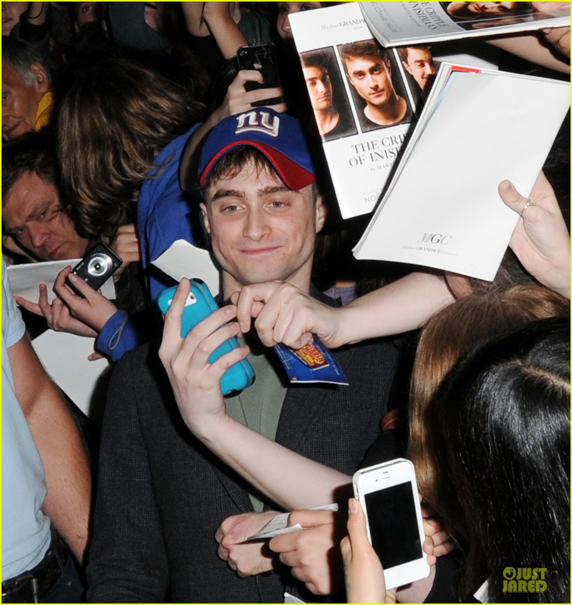 Daniel Radcliffe: 'The Simpsons' Return as Diggs!: Photo 2902966 ...