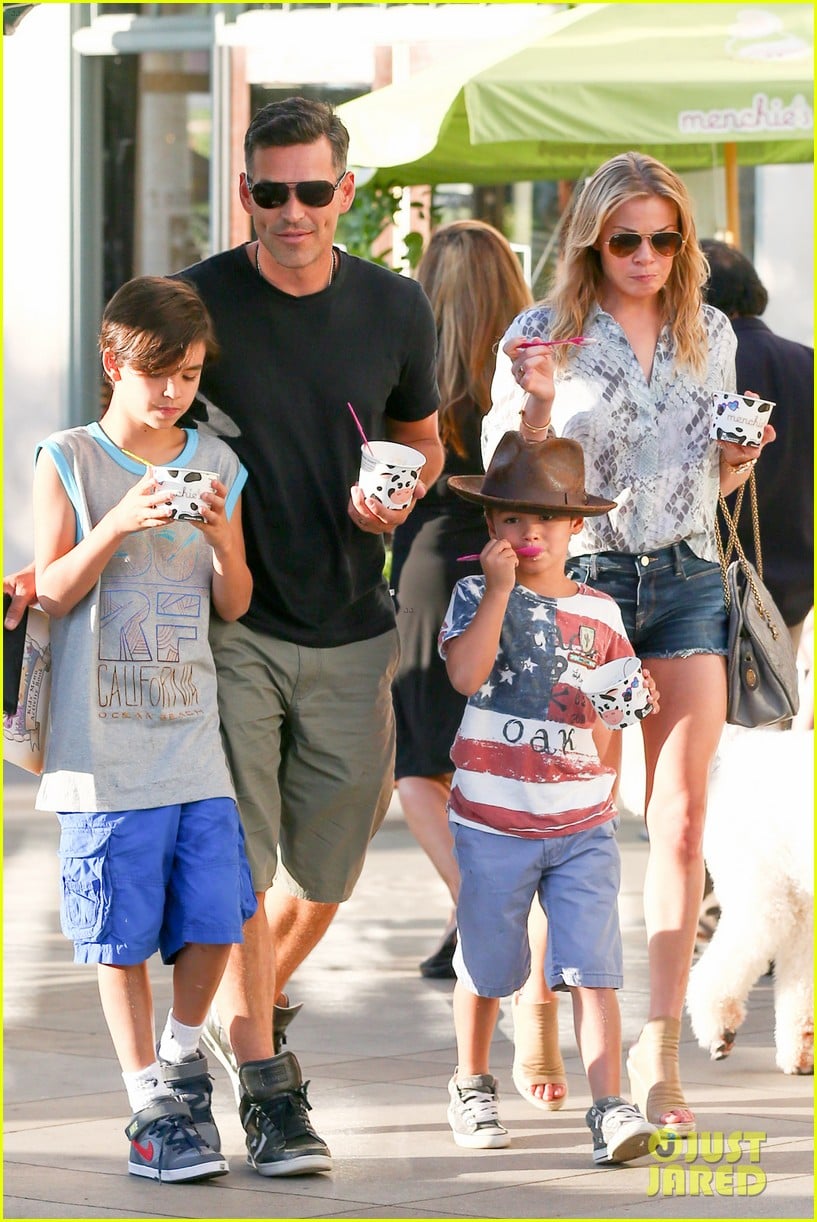 LeAnn Rimes & Eddie Cibrian Get the Menchies Munchies!: Photo 2908757 ...