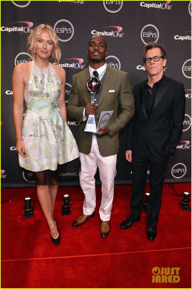 Maria Sharapova & Kevin Bacon - ESPYs 2013 Presenters: Photo 2911169 ...