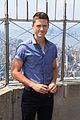 Aaron Tveit: Empire State Building Photo Session! | Aaron Tveit | Just ...