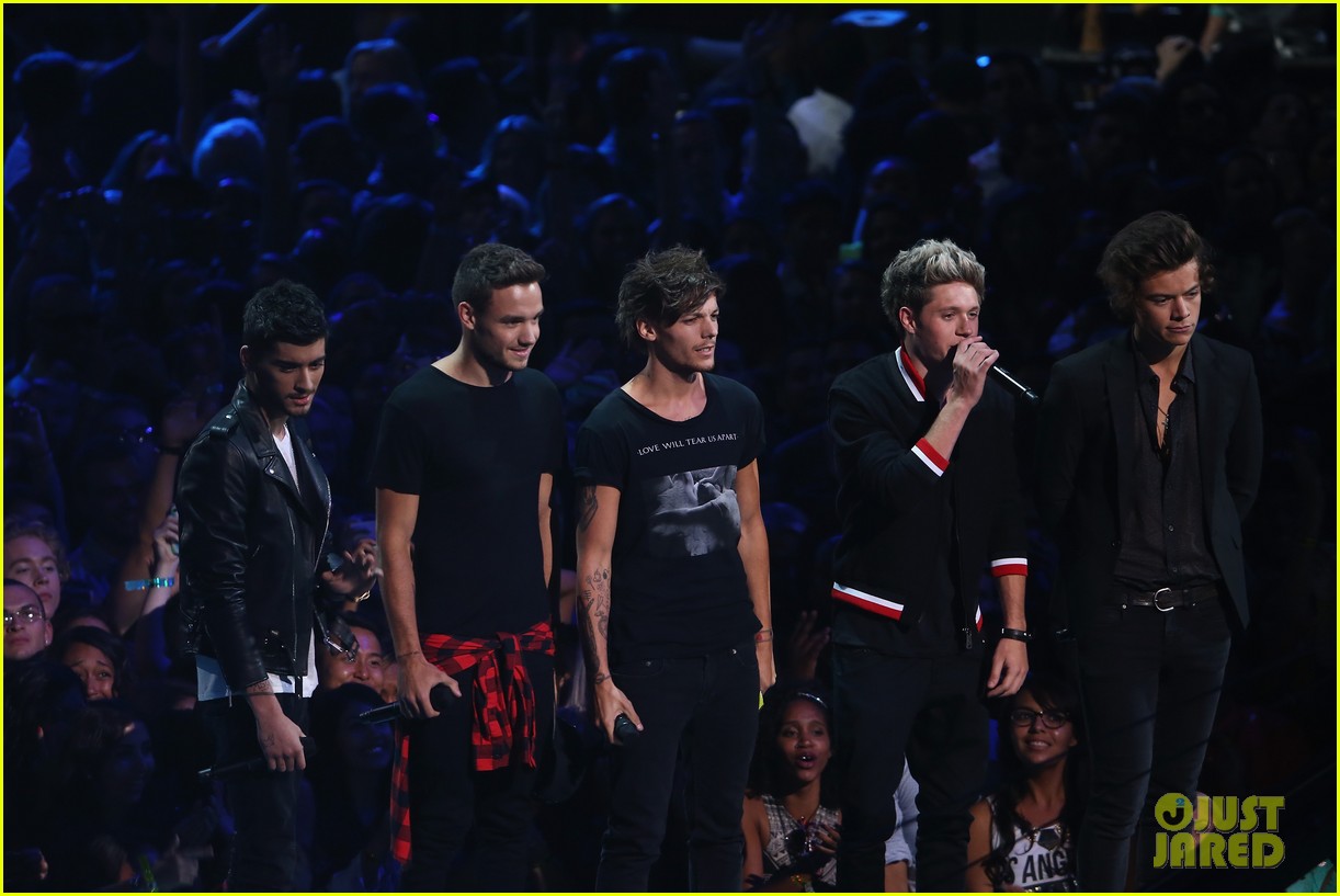One Direction - VMAs 2013 Winners for Song of the Summer!: Photo ...