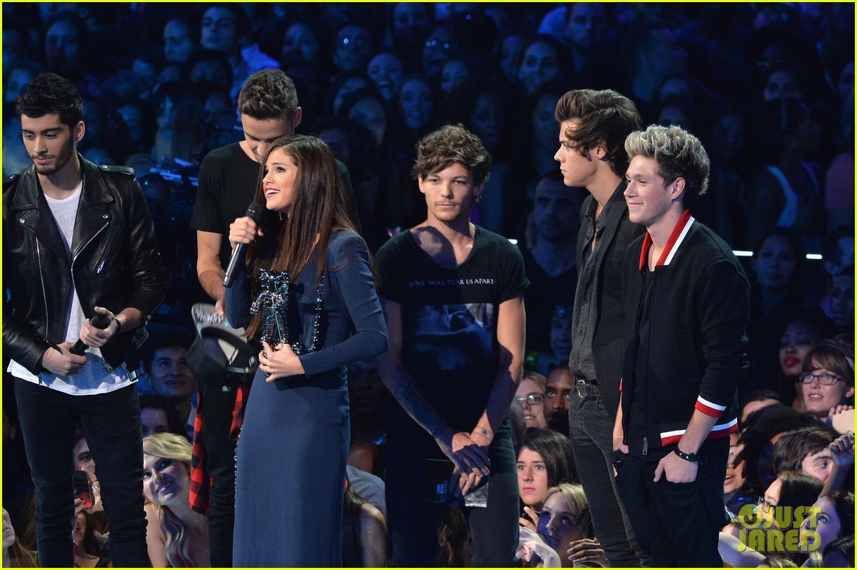 One Direction - VMAs 2013 Winners for Song of the Summer!: Photo ...