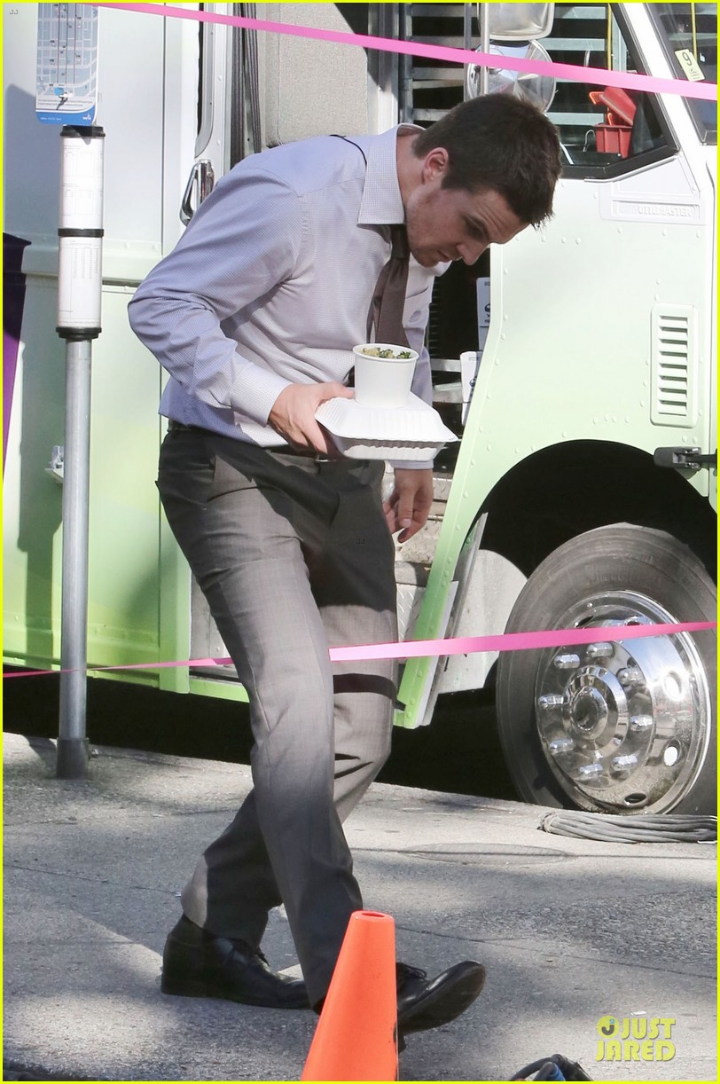 Stephen Amell: Tom Cruise is My Dream Co-Star!: Photo 2927318 | Photos ...