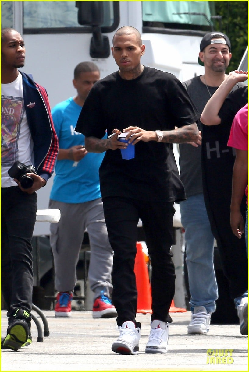 Chris Brown Shoots 'Love More' Music Video!: Photo 2922581 | Chris ...