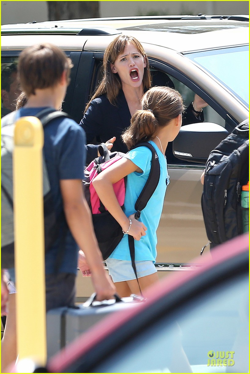 Jennifer Garner: 'Alexander' Set with Steve Carell!: Photo 2933709 ...