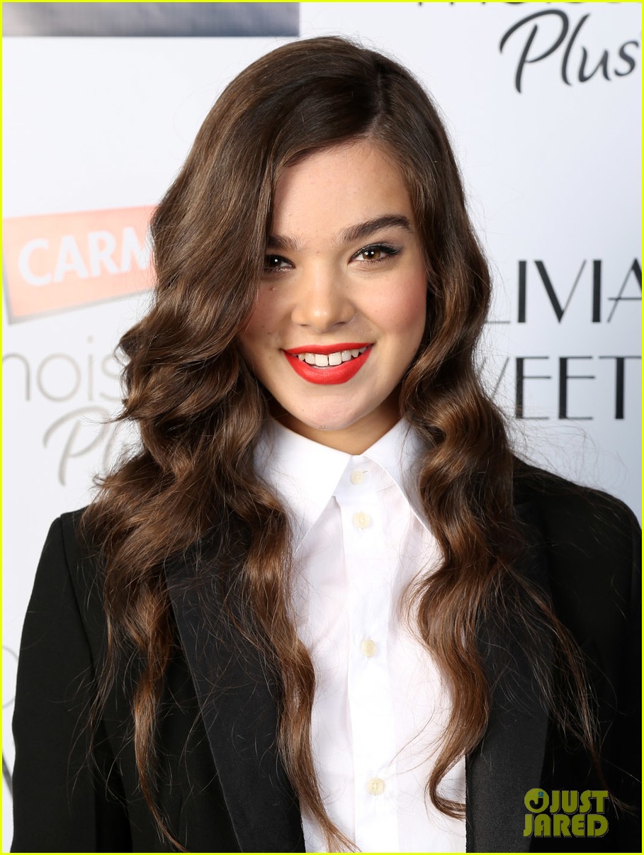 Hailee Steinfeld & Joey King: Olivia Holt's Sweet 16!: Photo 2923049 ...
