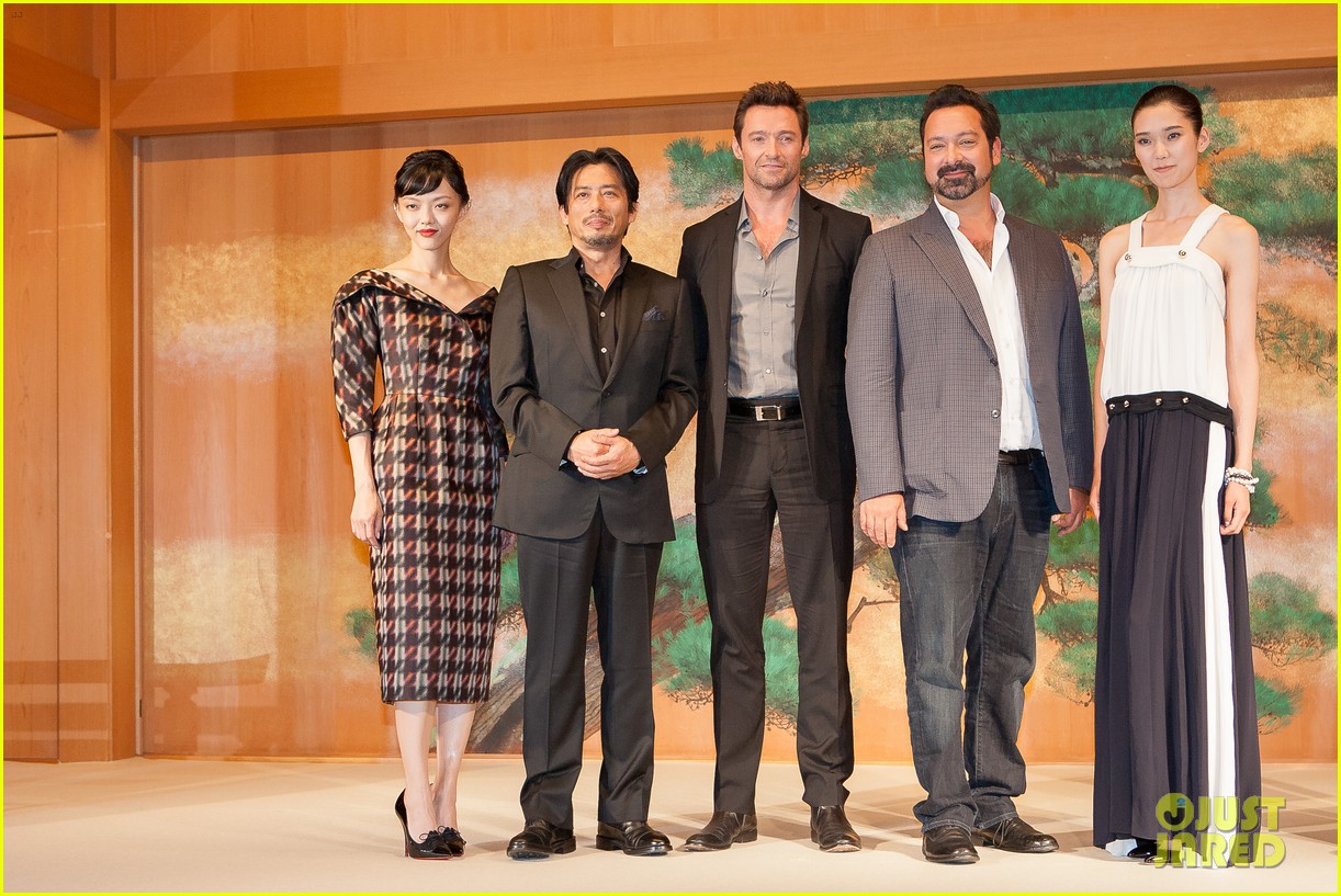 Hugh Jackman: 'Wolverine' Japan Press Conference!: Photo 2939946 | Hugh ...