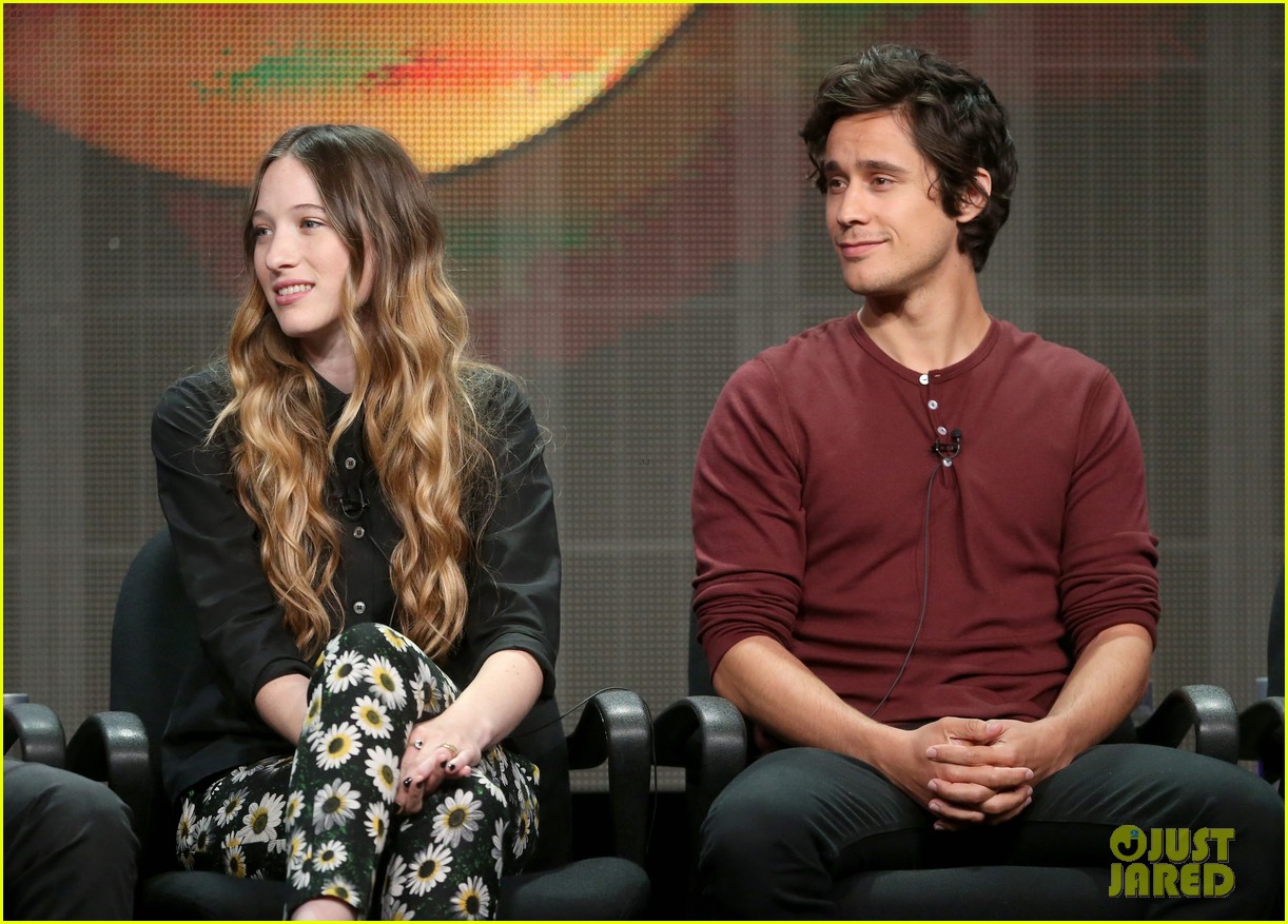 Malin Akerman & Rebel Wilson: ABC at TCA Tour 2013: Photo 2923524 ...