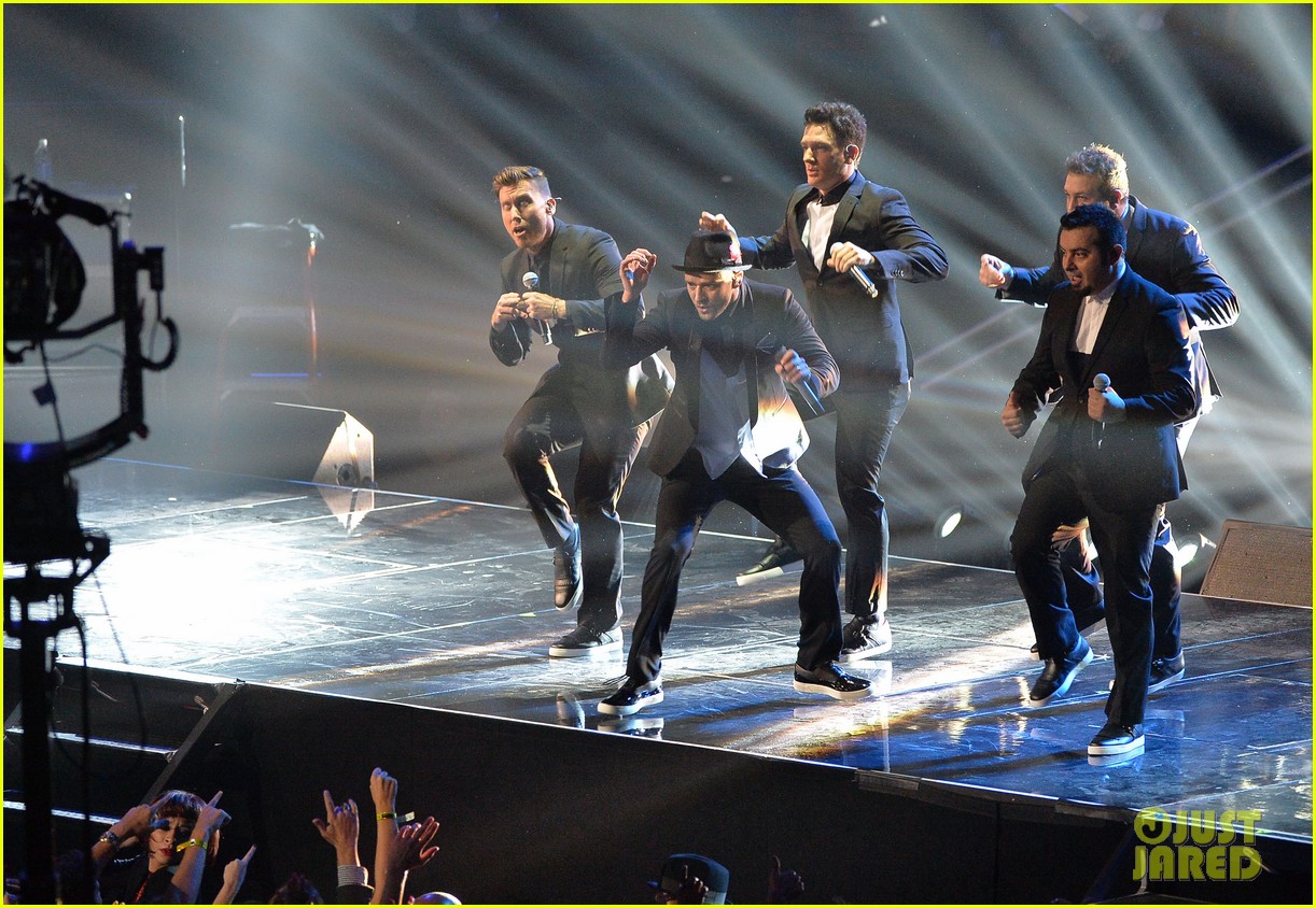 'NSYNC: VMAs 2013 Reunion Performance - WATCH NOW!: Photo 2937884 ...