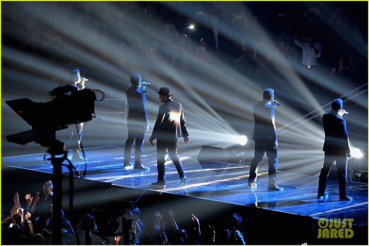'NSYNC: VMAs 2013 Reunion Performance - WATCH NOW!: Photo 2937885 ...