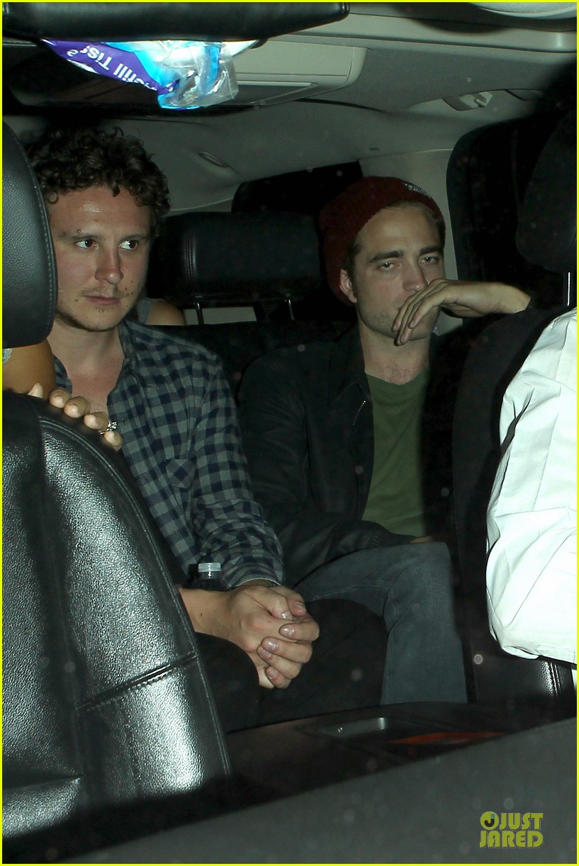 Robert Pattinson: Bobby Long Concert Goer!: Photo 2931821 | Robert ...