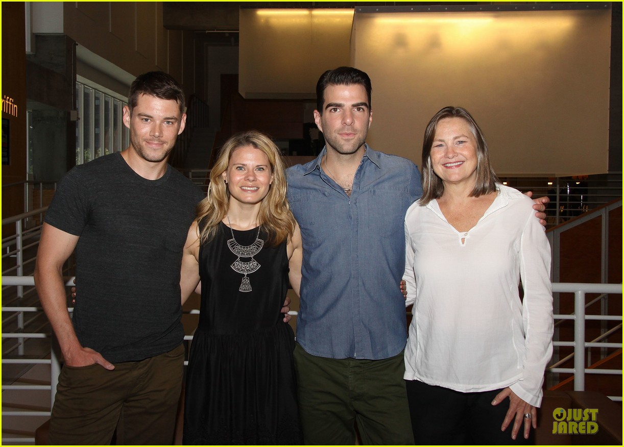 Zachary Quinto: 'The Glass Menagerie' Media Day!: Photo 2934410 ...