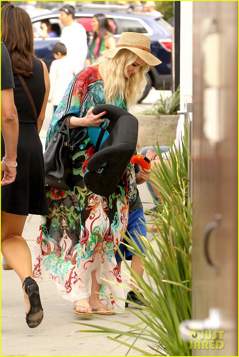 Ashlee Simpson: Bronx Loves Being a Cousin to Maxwell & Ace!: Photo ...