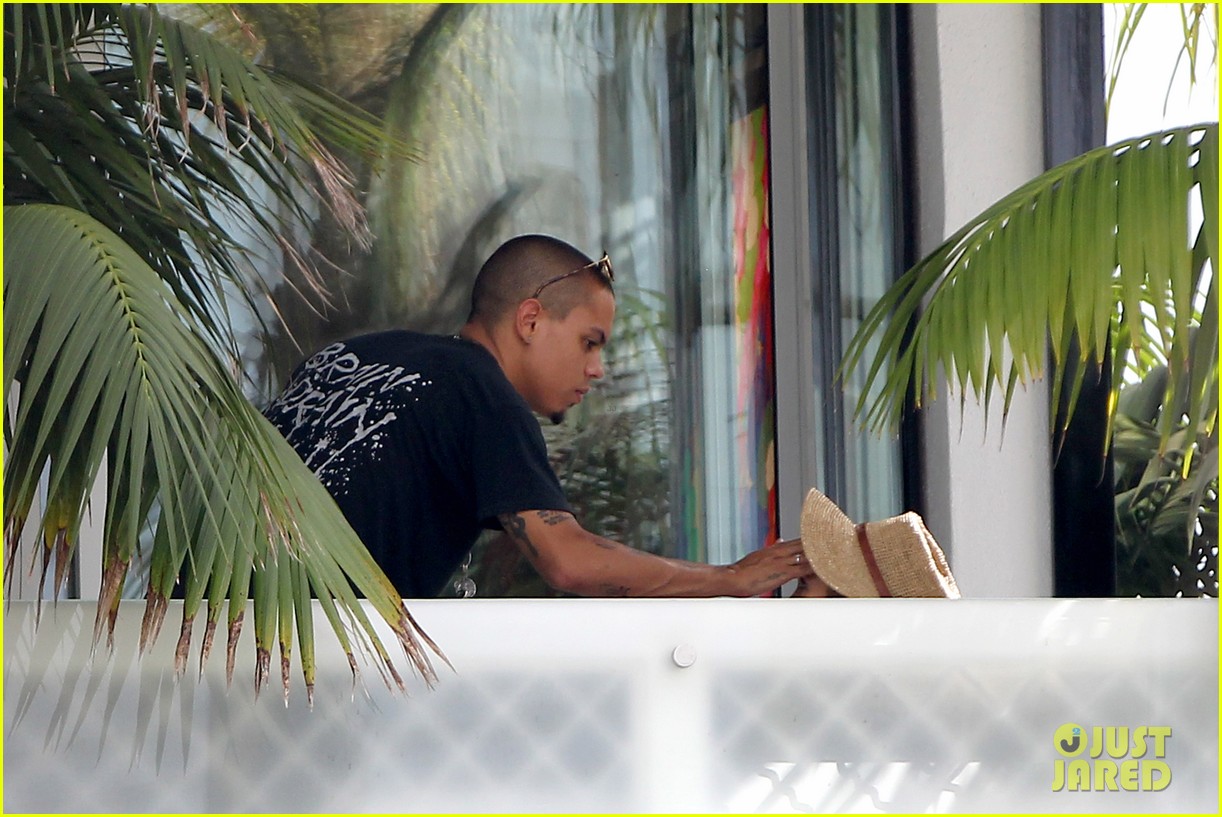 Ashlee Simpson: Bronx Loves Being a Cousin to Maxwell & Ace!: Photo ...