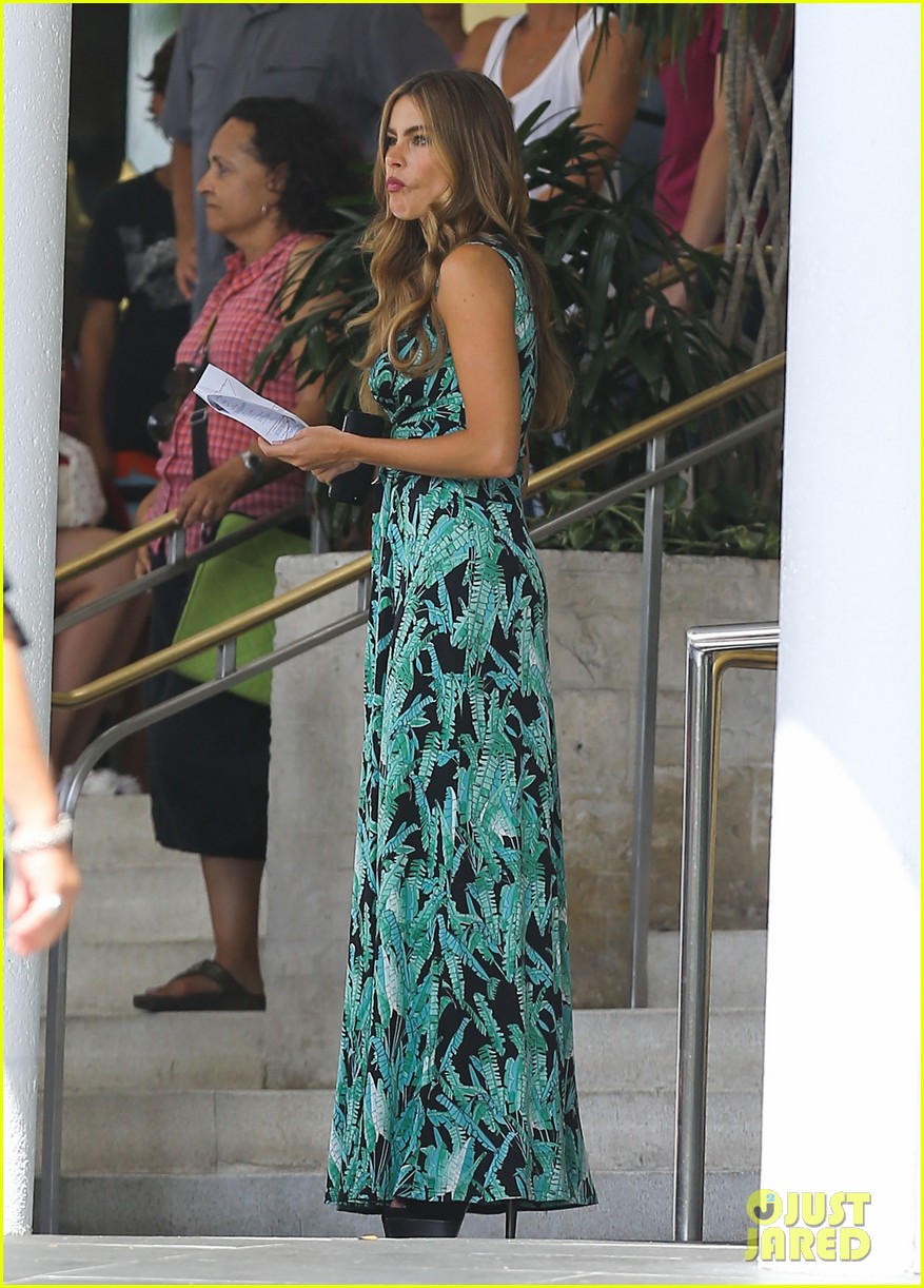 Sofia Vergara: 'Hot, Fun, Long Day' on 'Chef' Set!: Photo 2929279 ...