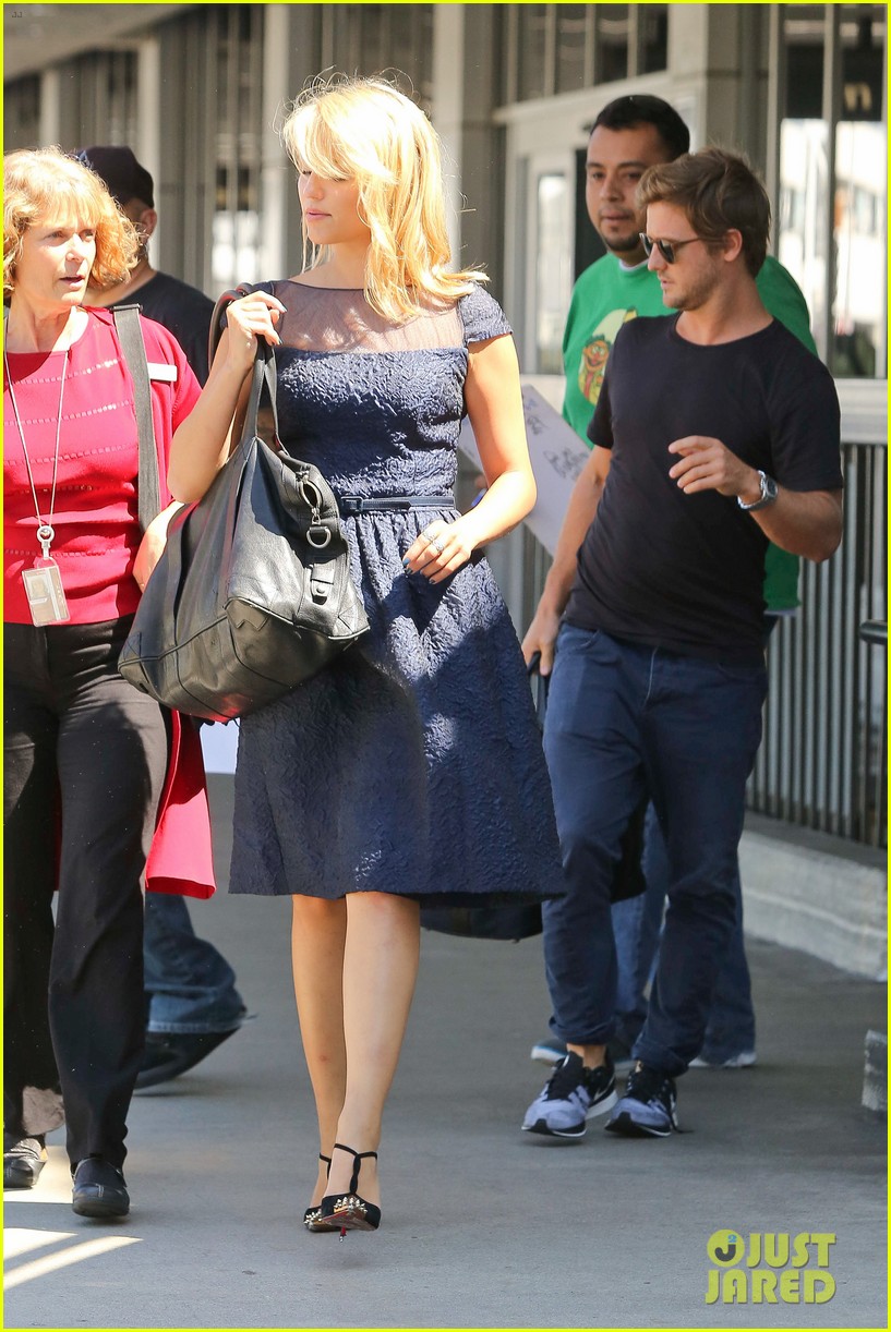 Dianna Agron & Nick Mathers Jet Out After 'GMA' Appearance: Photo ...