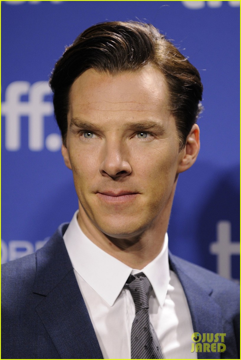 Benedict Cumberbatch: 'Fifth Estate' Portrait Session at TIFF!: Photo ...