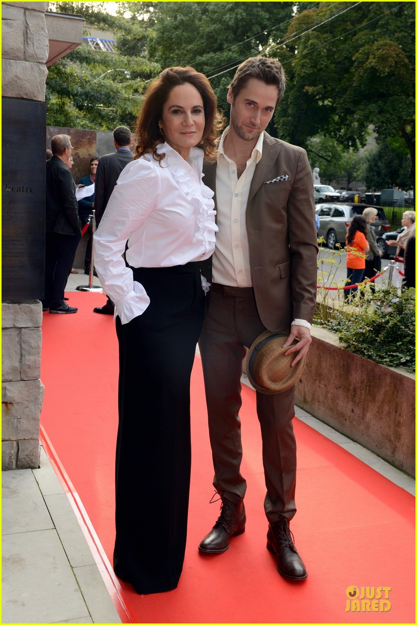 Toni Collette & Ryan Eggold: 'Lucky Them' TIFF Premiere!: Photo 2945517 ...