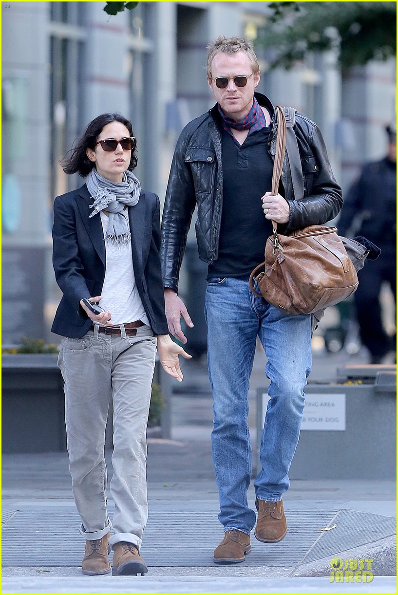 Jennifer Connelly & Anthony Mackie Hold Hands for 'Shelter'!: Photo ...