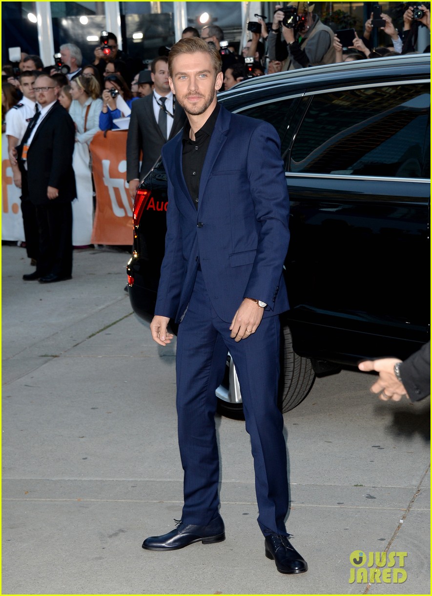 Benedict Cumberbatch & Daniel Bruhl: 'Fifth Estate' at TIFF!: Photo ...