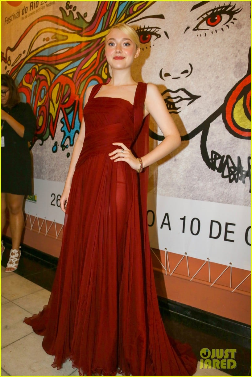 Dakota Fanning: 'Night Moves' Rio Film Festival Premiere!: Photo ...
