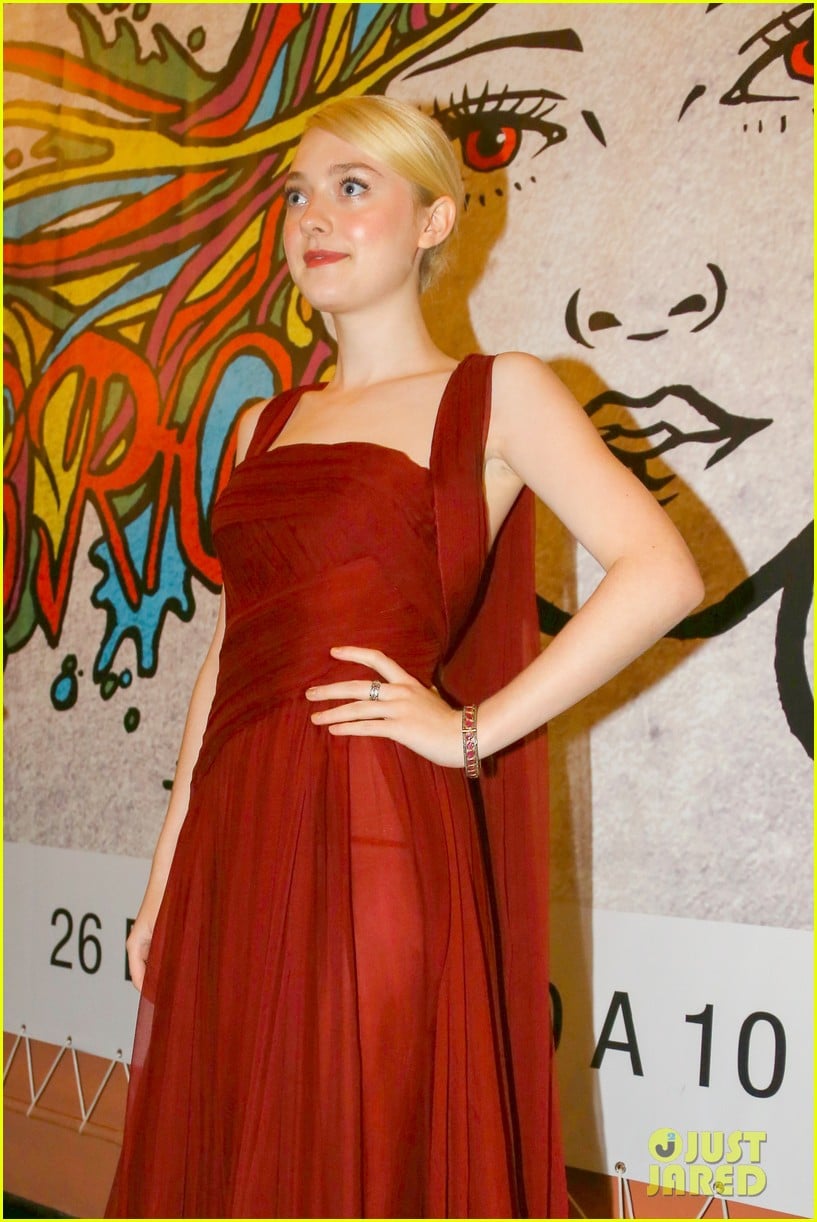 Dakota Fanning: 'Night Moves' Rio Film Festival Premiere!: Photo ...