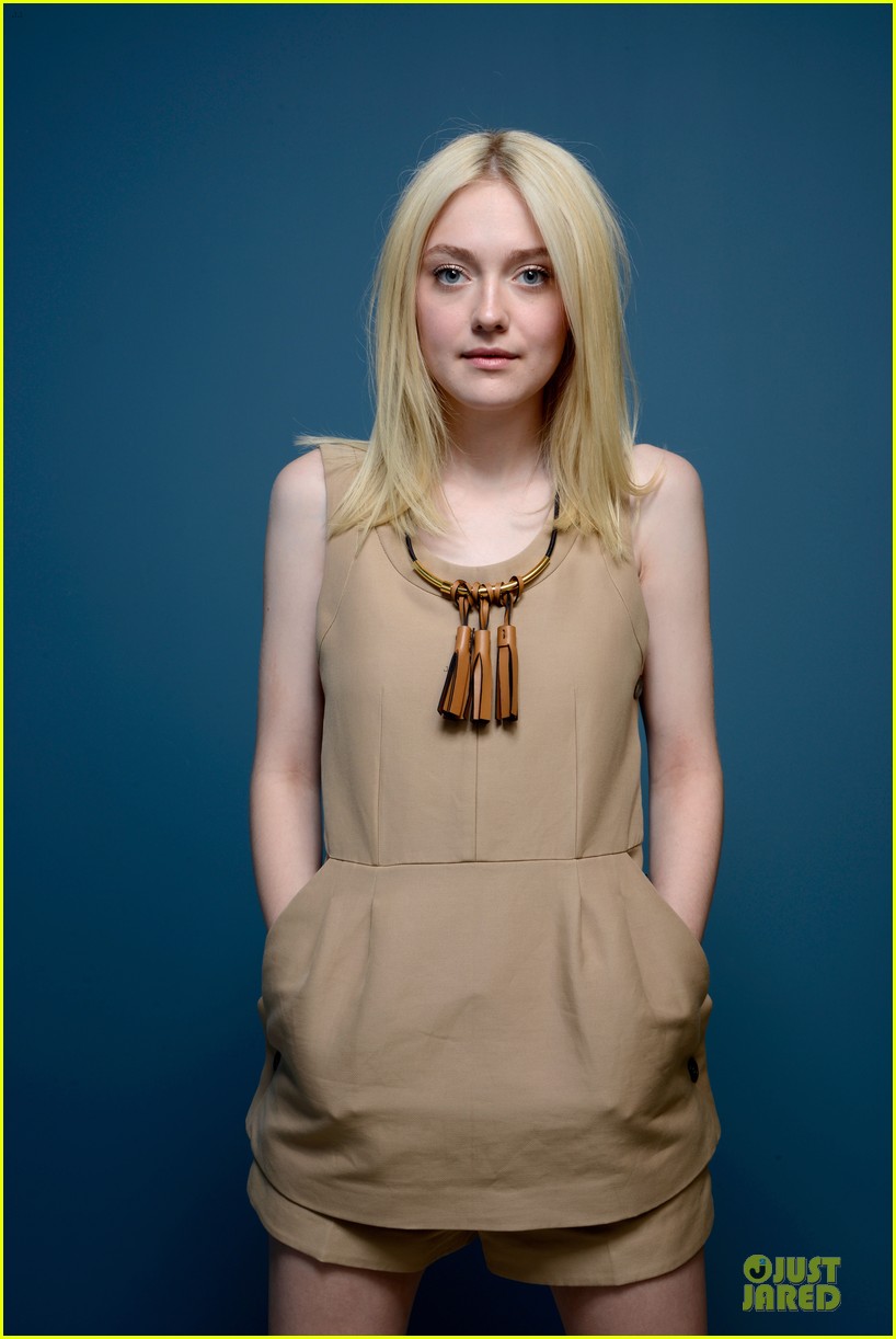 Dakota Fanning: 'The Last of Robin Hood' TIFF Premiere!: Photo 2945903 ...