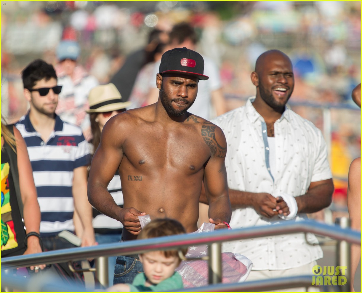 Jason Derulo: Shirtless Beach Workout in Australia!: Photo 2963160 ...