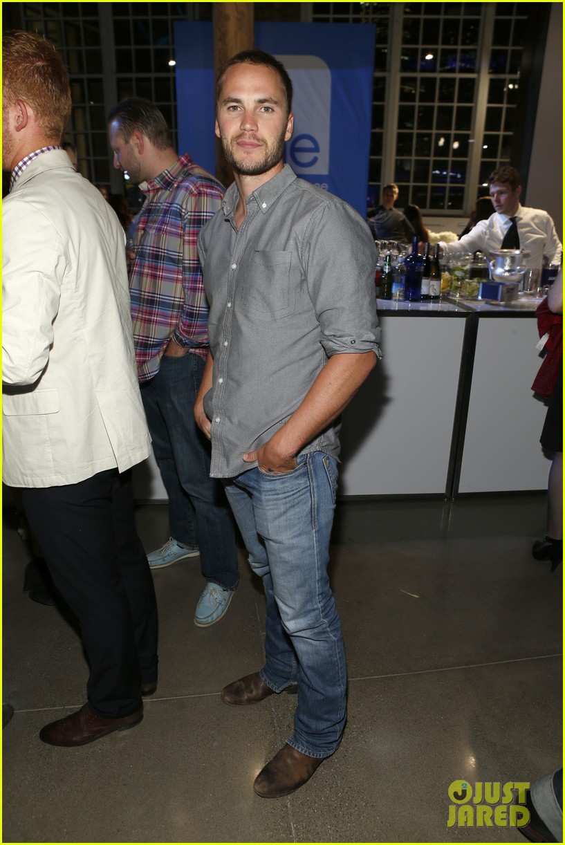Taylor Kitsch & Keanu Reeves: Entertainment One Party!: Photo 2949350 ...