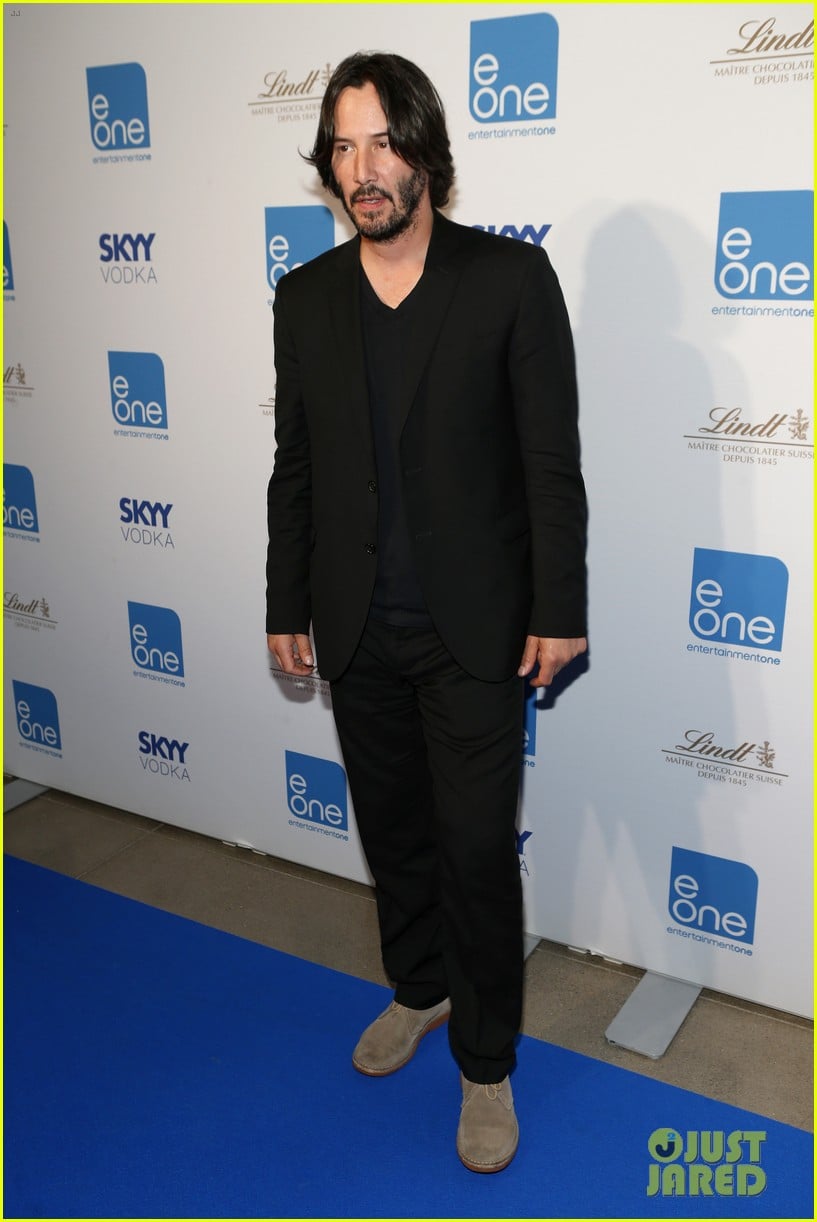 Taylor Kitsch & Keanu Reeves: Entertainment One Party!: Photo 2949352 ...