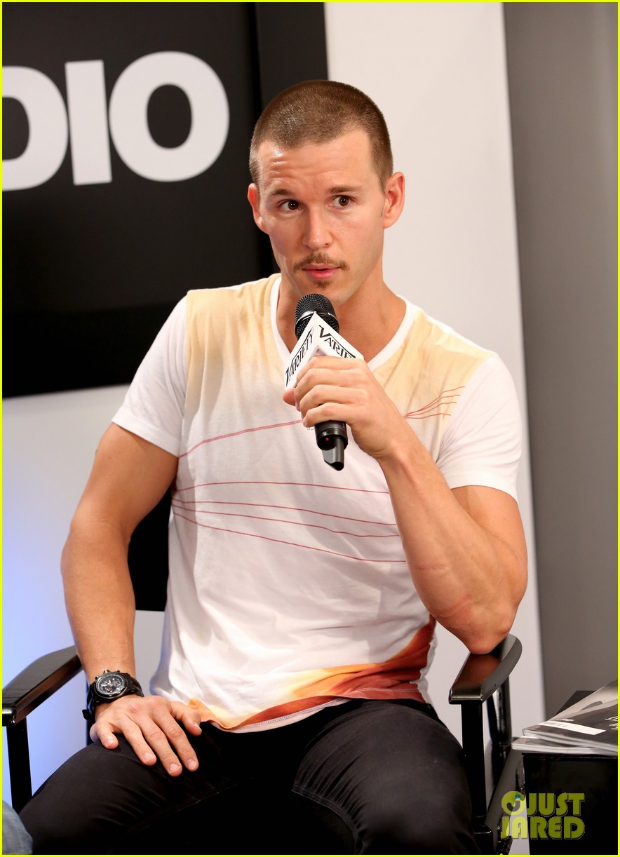 Ryan Kwanten Debuts Shaved Head at Toronto Film Festival: Photo 2950277 ...