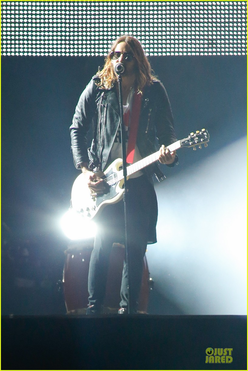 Jared Leto: Rock in Rio Performance with Thirty Seconds to Mars!: Photo ...