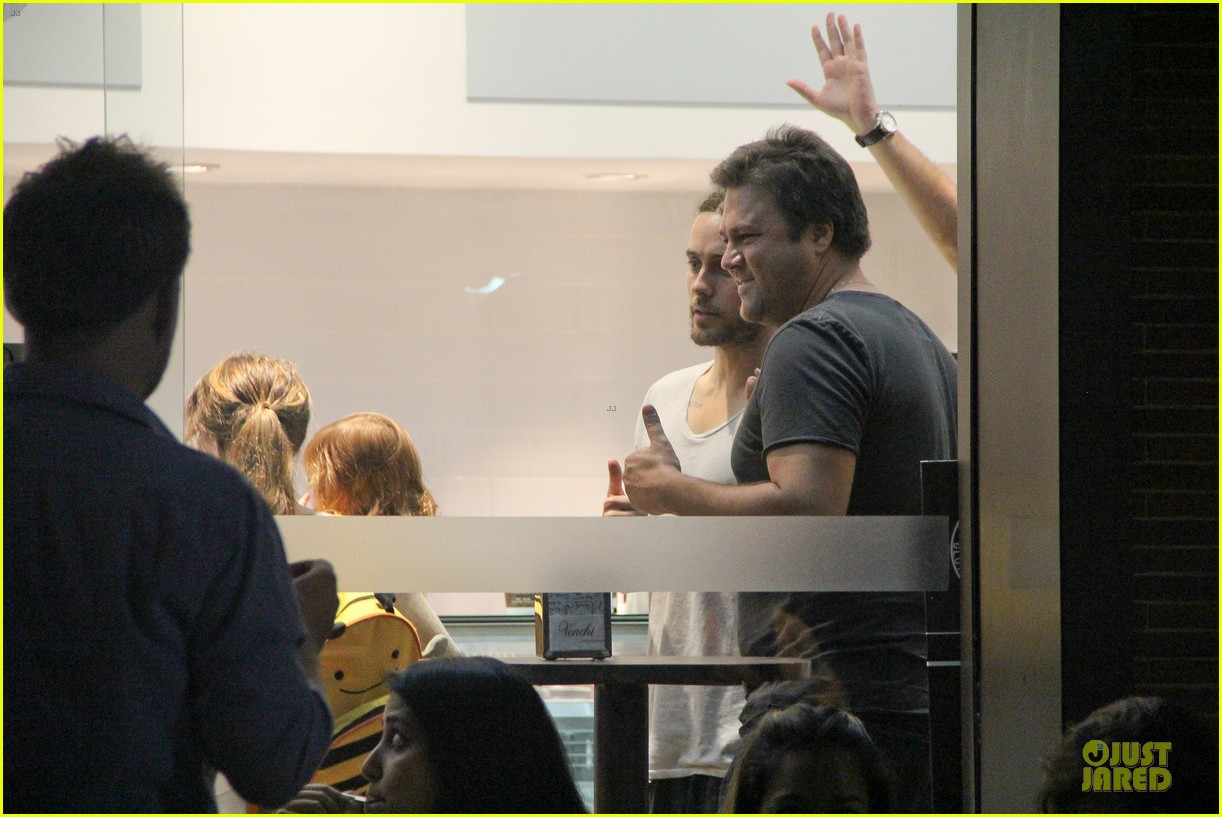 Jared Leto: Rock in Rio Performance with Thirty Seconds to Mars!: Photo ...