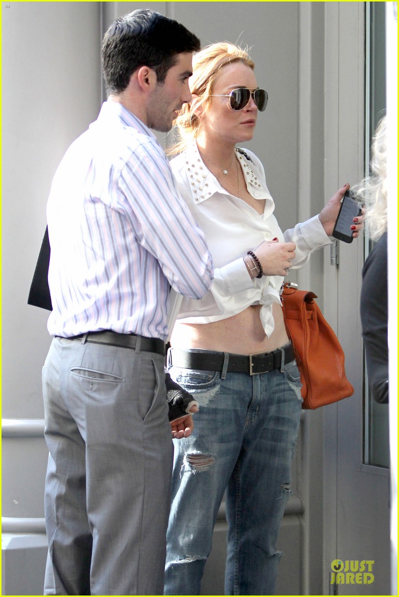 Lindsay Lohan Bares Midriff, Matt Nordgren Goes Shirtless!: Photo ...