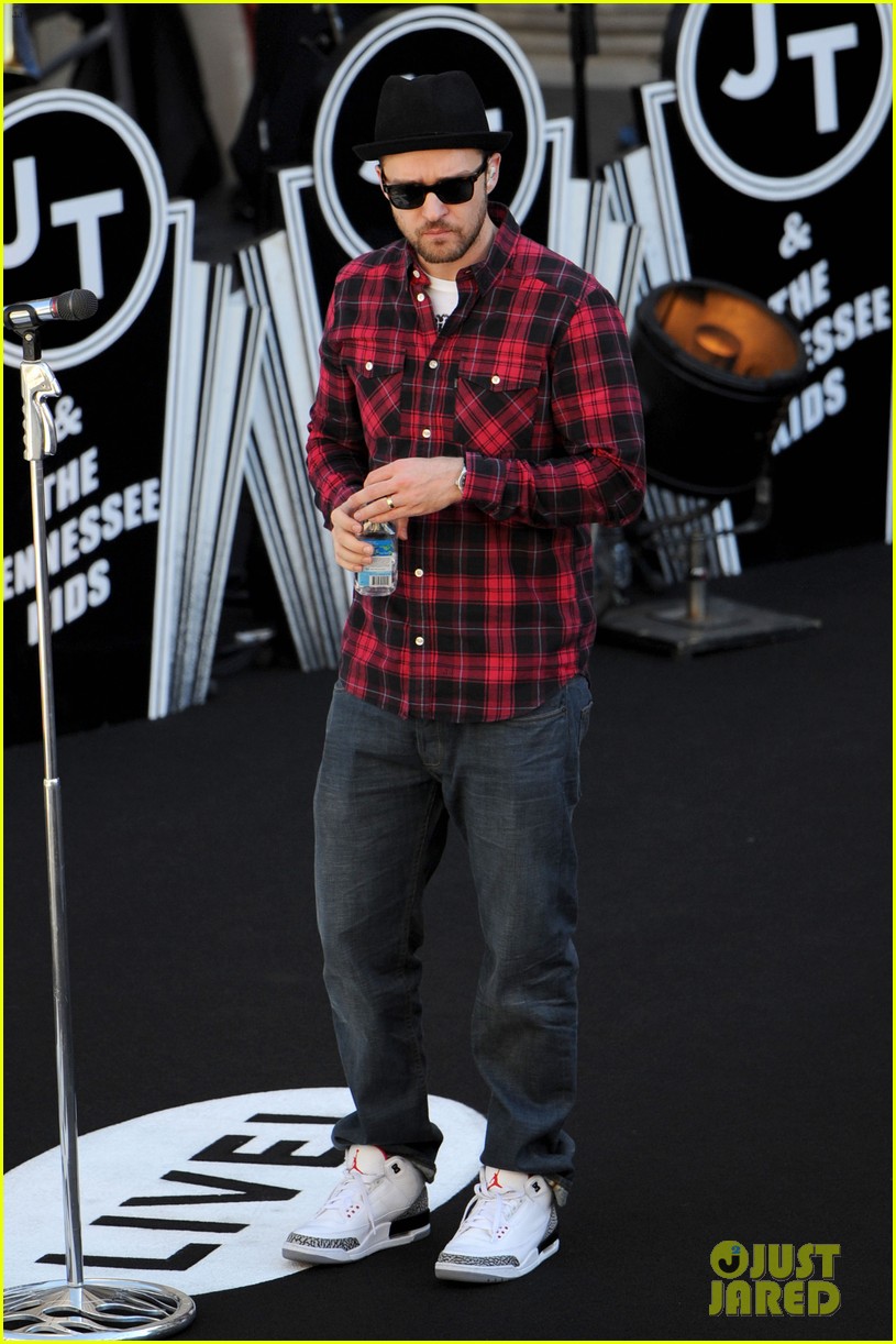 Justin Timberlake Performs 'TKO' on 'Jimmy Kimmel Live!': Photo 2959688 ...