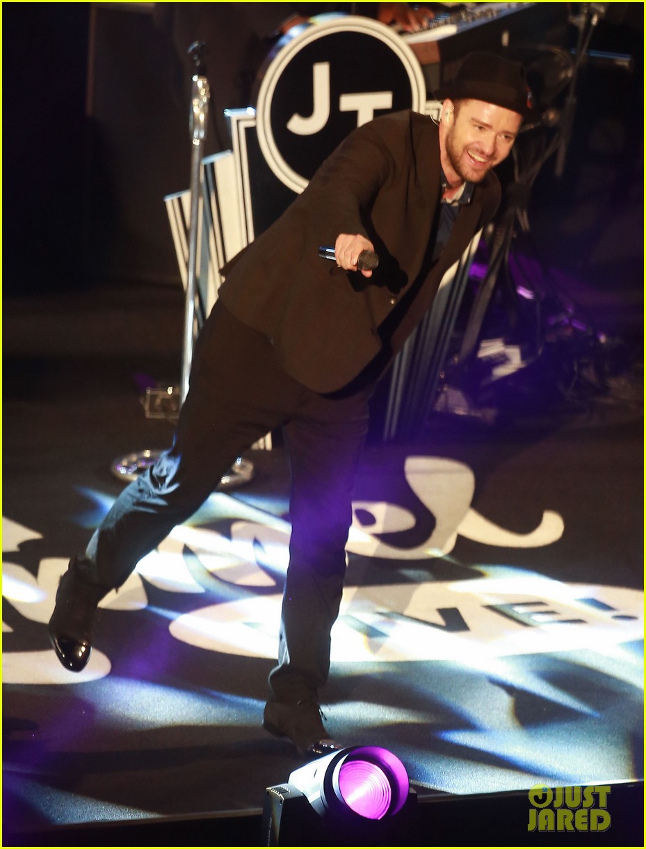 Justin Timberlake Performs 'TKO' on 'Jimmy Kimmel Live!': Photo 2959692 ...