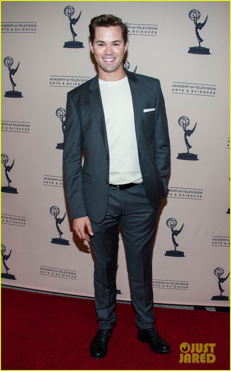 Amber Tamblyn & Andrew Rannells Attend '10 Years After' Event: Photo ...