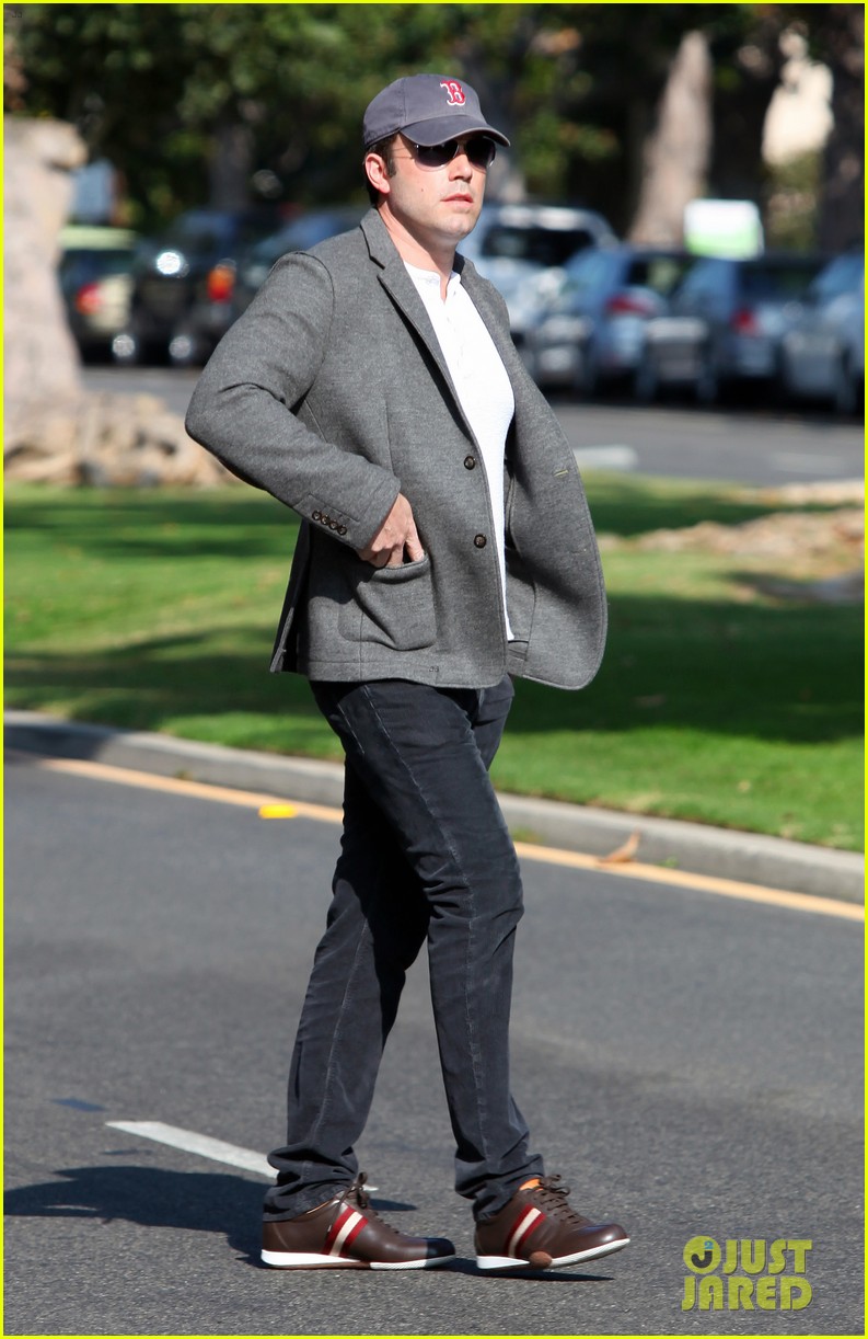 Ben Affleck Shows Off His Boston Pride: Photo 2978734 | Ben Affleck ...