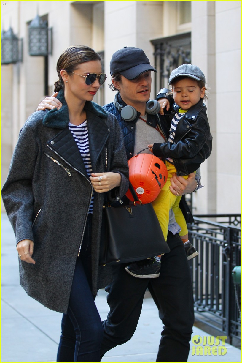 Orlando Bloom & Miranda Kerr: Happy Halloween with Flynn!: Photo ...
