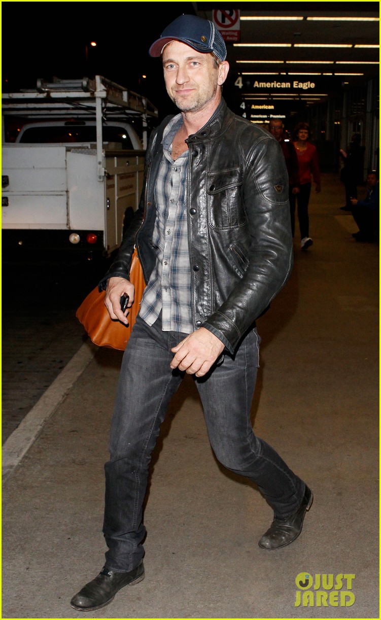 Gerard Butler is Back in Los Angeles After Trip to New York: Photo ...