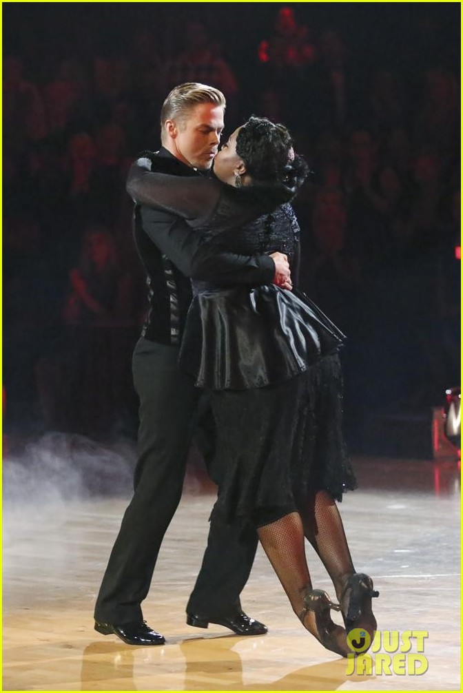 Corbin Bleu & Brant Daugherty: Shirtless for 'DWTS'!: Photo 2968494 ...