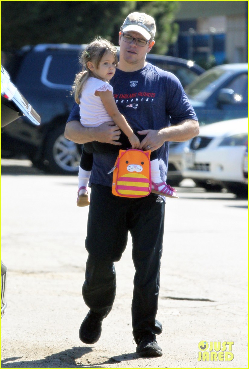 Matt Damon Steps Out with Stella After CBS Pilot News!: Photo 2972374 ...
