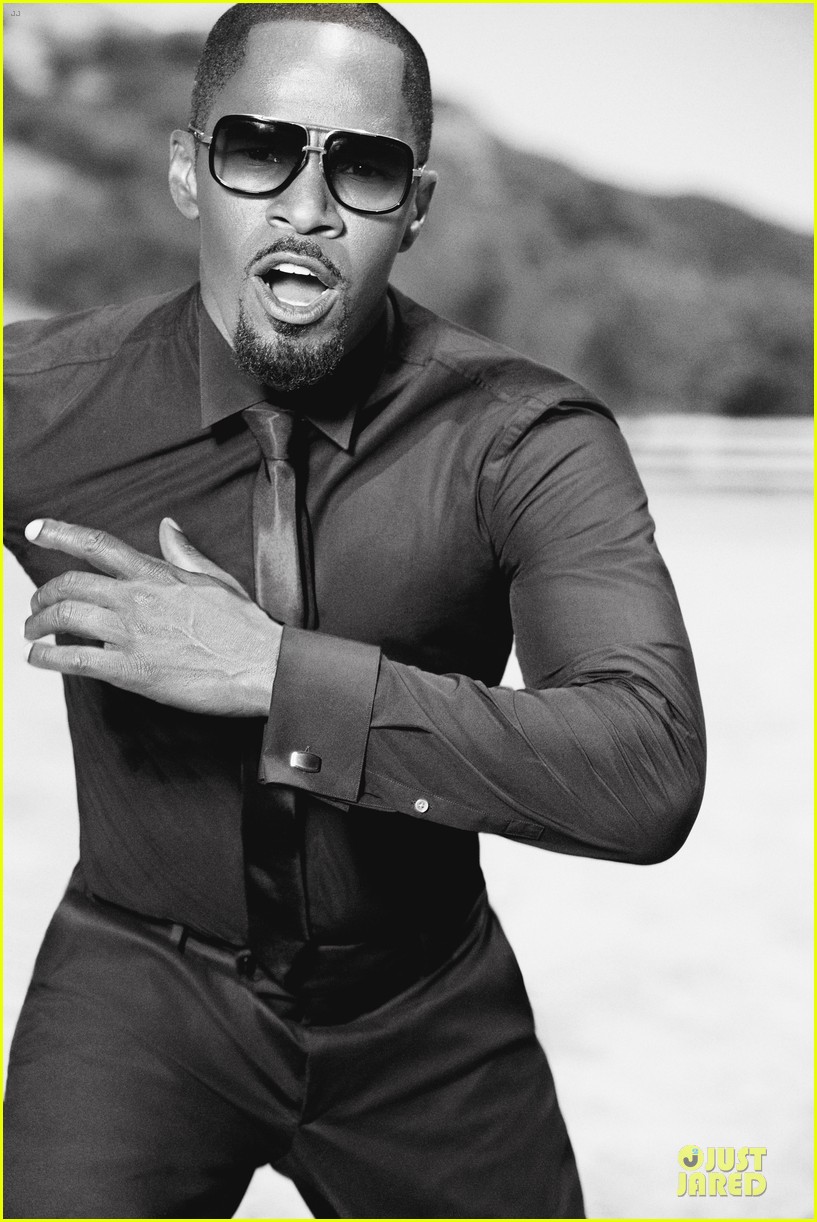 Jamie Foxx: Guns for 'Men's Fitness' November 2013 (Exclusive): Photo ...