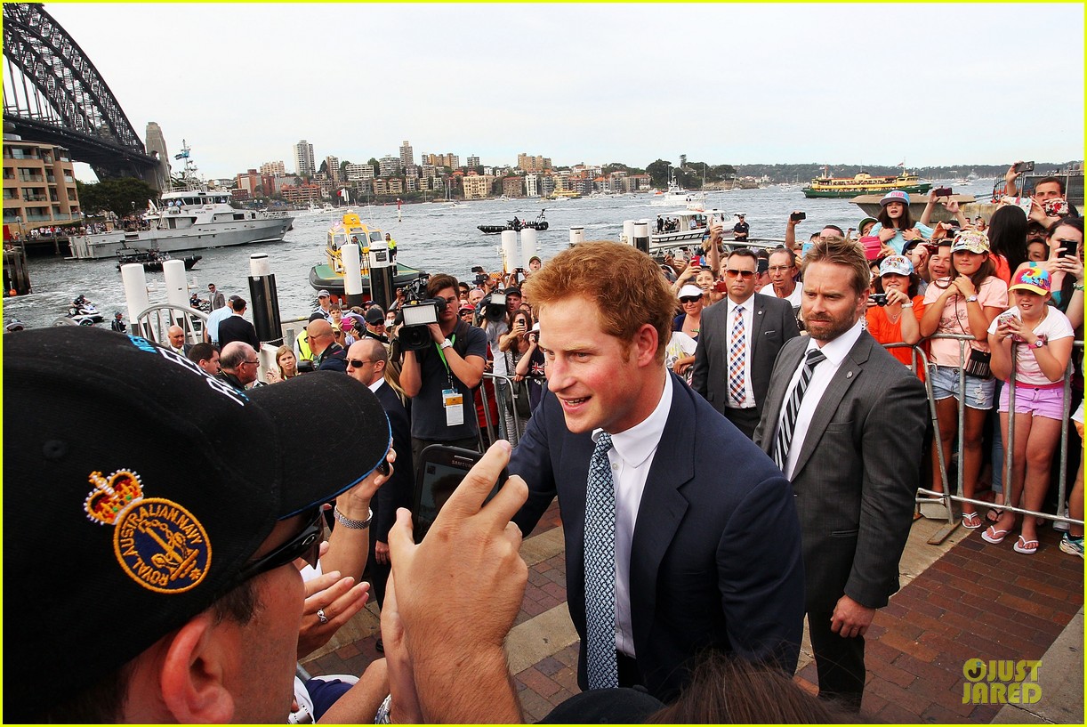 Prince Harry Departs Sydney Airport for Australian City Perth!: Photo ...