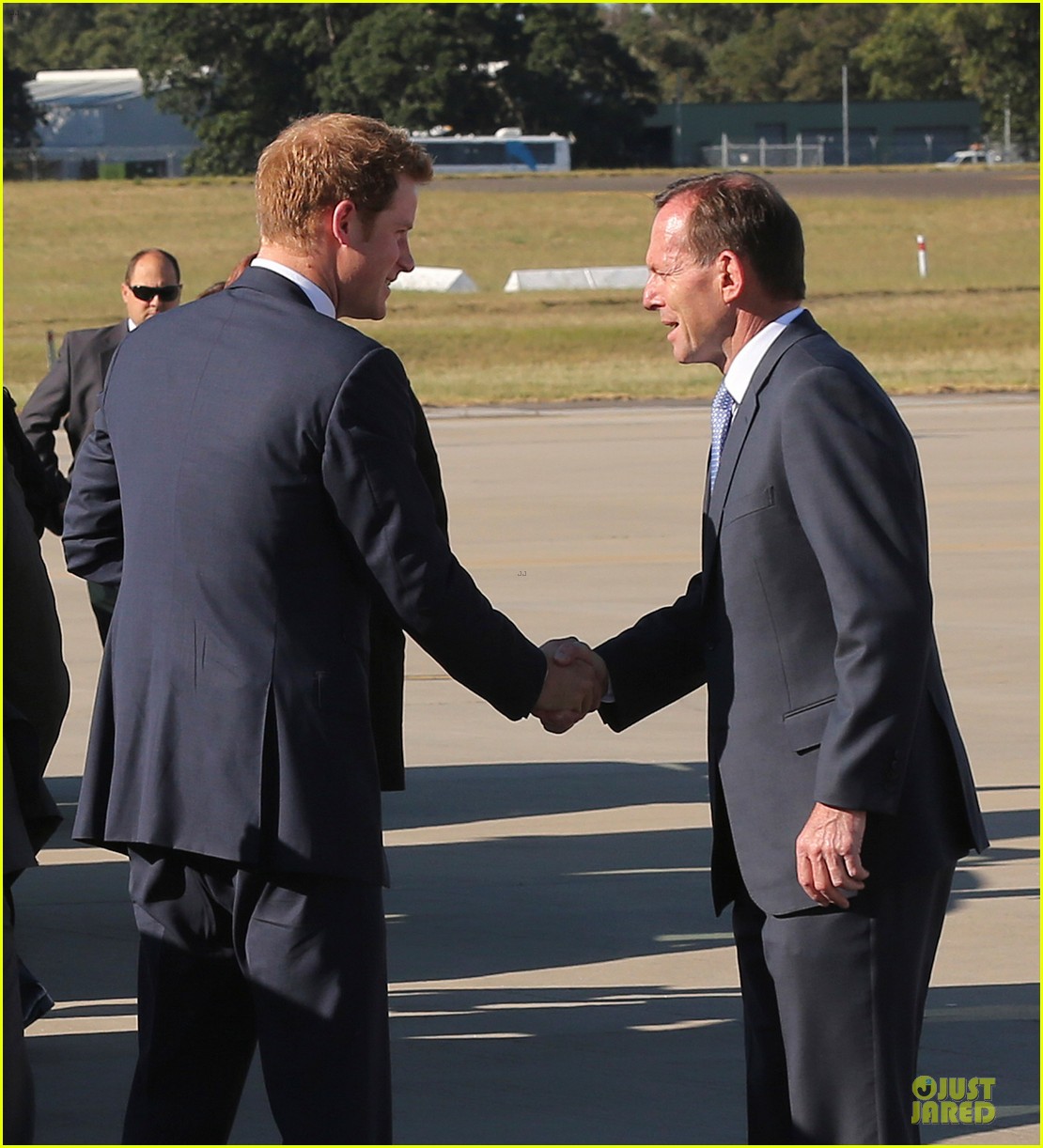 Prince Harry Departs Sydney Airport for Australian City Perth!: Photo ...