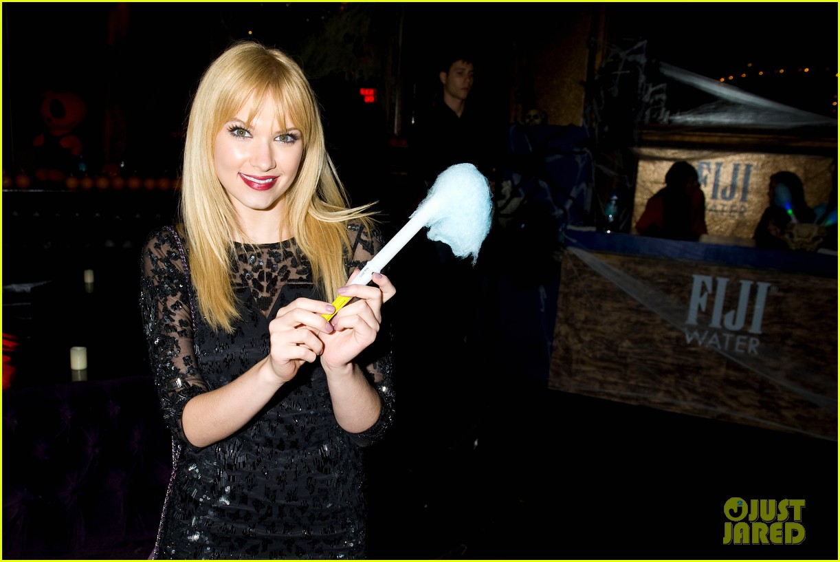 Joey King & Becca Tobin - Just Jared Halloween Party 2013: Photo ...